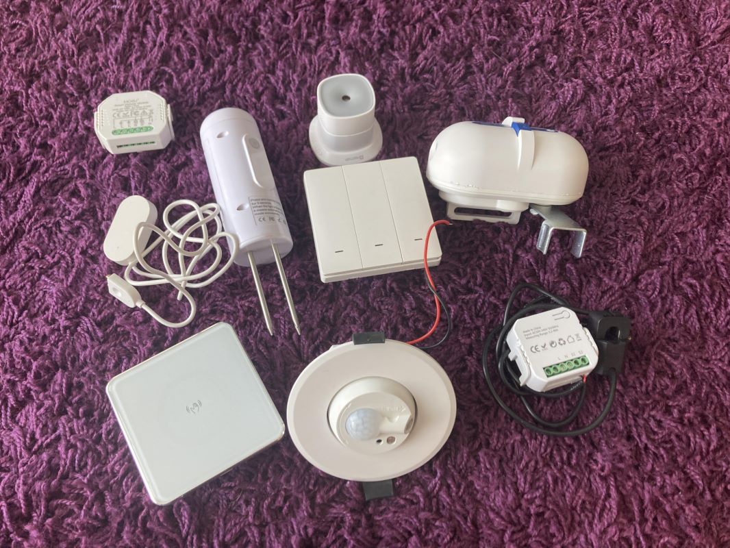 Zigbee vs Z-Wave vs Bluetooth vs WiFi - Detailed Comparison